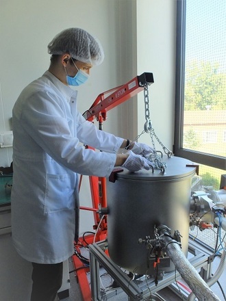 TVAC test - SatRevolution S. A.